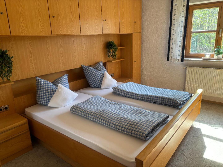 Ferienhaus "Naturkraftenergie": Wohnung Kraft - Furth im Wald