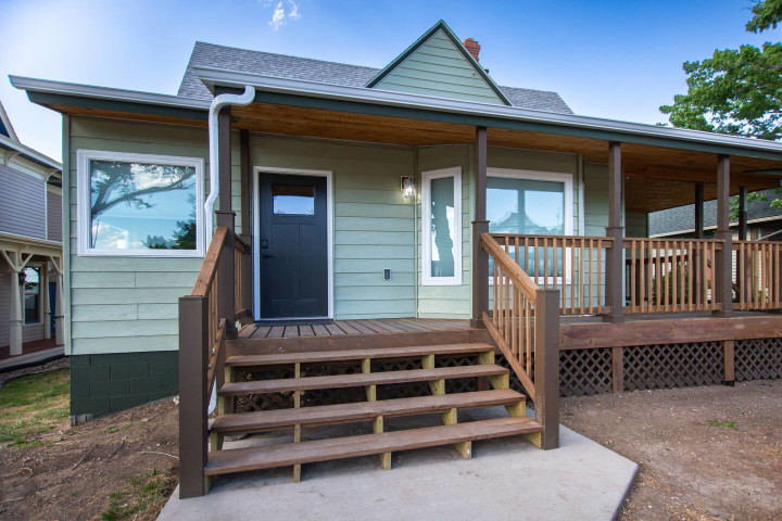 Covered Porchclose To Dwntwnremodeled In 2026 - South Dakota