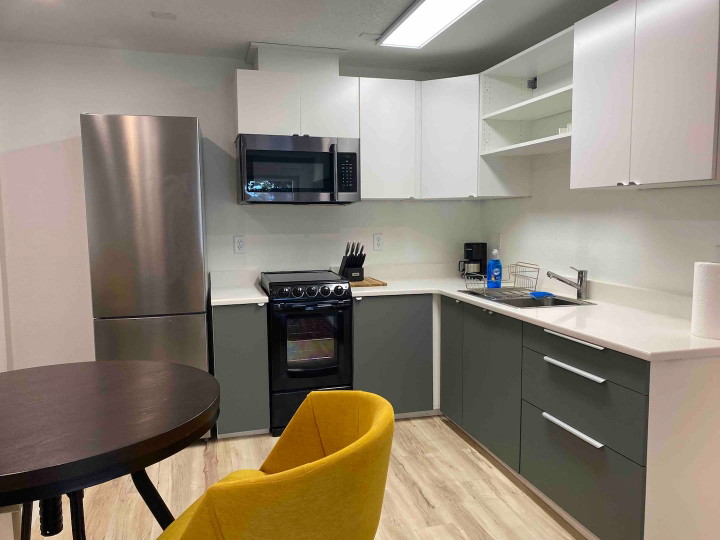Park Street Apartment - Springfield, OR