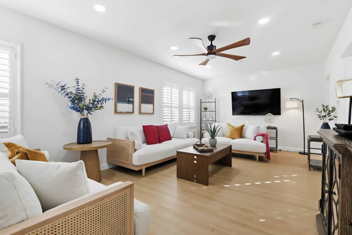 Serene Redondo Beachw King Suite Sunroom Office - Hawthorne, CA
