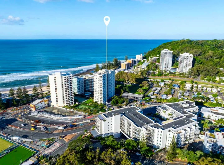 Burleigh Oasis Ocean View | 1 Bed, Parking, Pool - Gold Coast