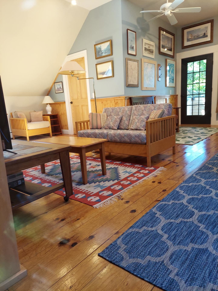 Otter Creek Retreat Hosted By Elaine & Richard - Bar Harbor, ME