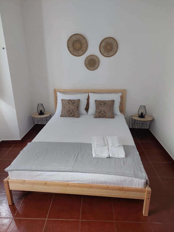 Azinhaga Houses - Local Accommodation - Portugal