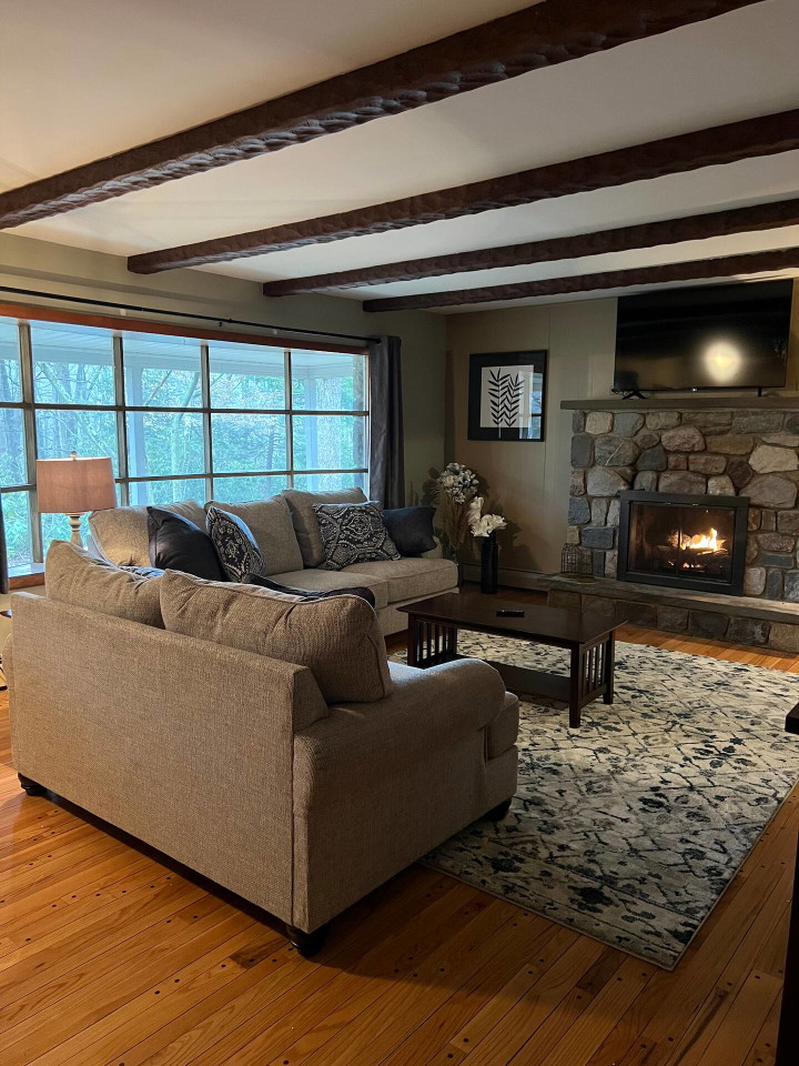 8 Bed Lodge Near Camelback/outlets-hot Tub - Tannersville, PA