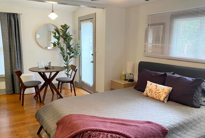 Amazing Studio - Walk To Downtown Carrboro! - Carrboro, NC
