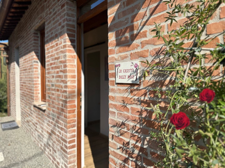 The Little House Of Roses - Chiusi