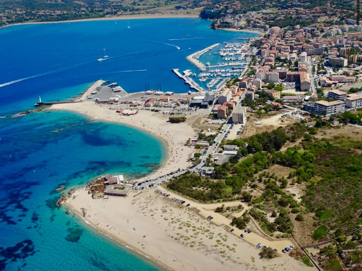 Propriano : Bel Appartement à 100 M De La Plage - Propriano