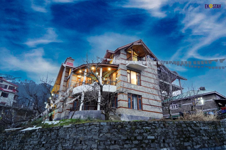 Luxurious 5bhk Villa In Manali With Mountain View - Manali