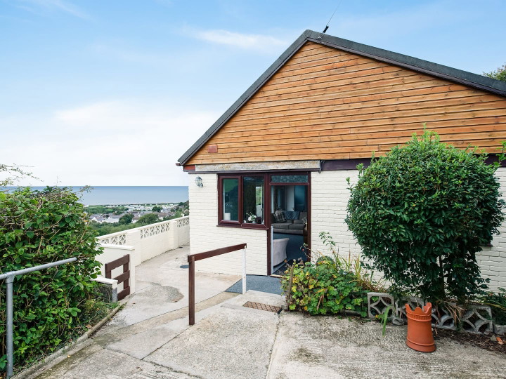 Frondeg - Aberaeron