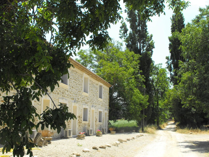Rare Grande Bergerie Avec Piscine 24 Pers - Salon-de-Provence