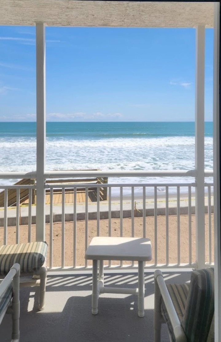 Direct Ocean Front 2br Condo Sunrise Beach Balcony - Satellite Beach, FL
