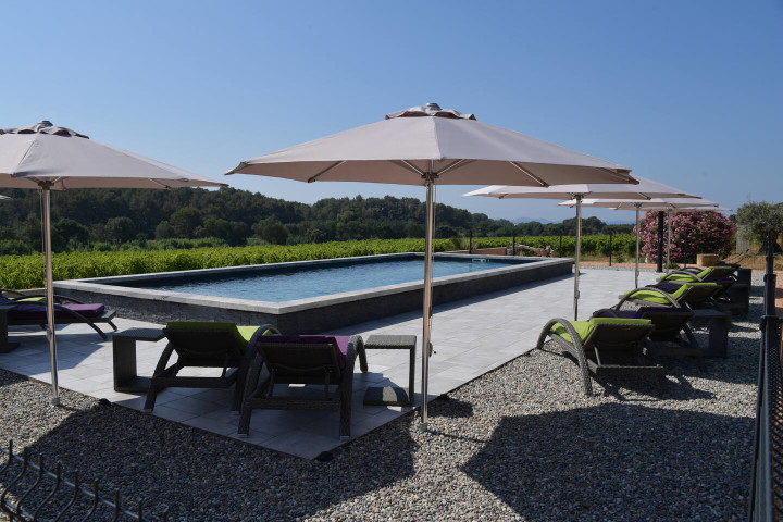 Sous Les Pins Gîte 4* Bleu 45m² Wifi Clim Piscine - La Londe-les-Maures