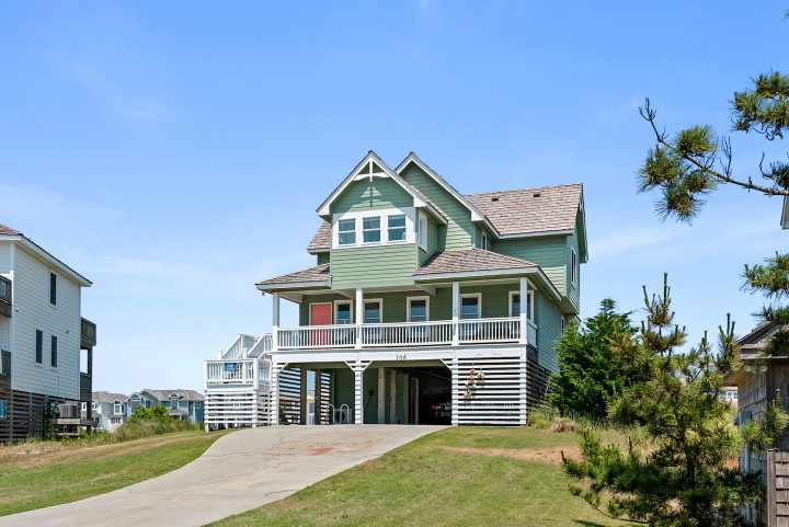 Majesty Obx Ocean Views/hot Tub/pool Access! - Nags Head, NC