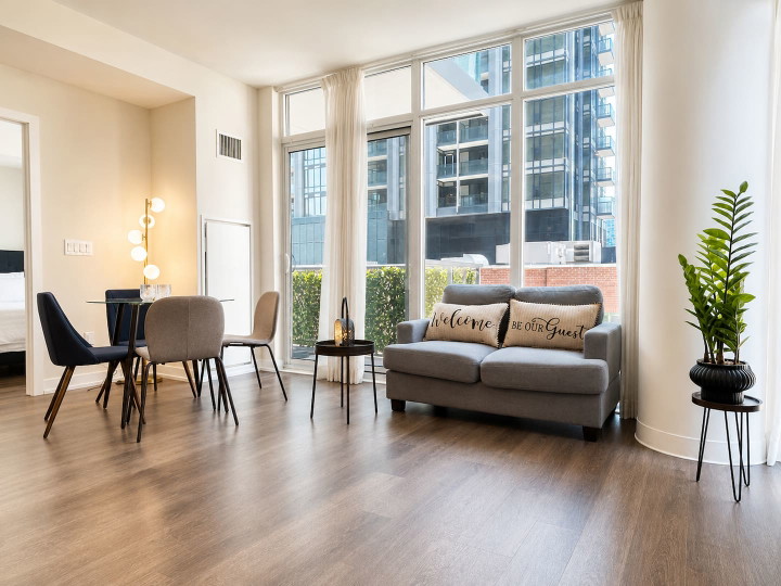 Modern 2br | St. Lawrence Market| Downtown - 