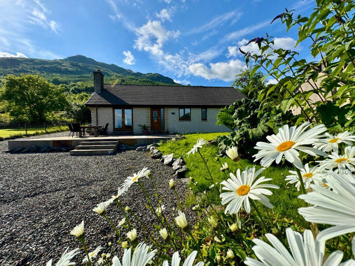 Springwell- Carrick Castle, Lochgoilhead - Lochgoilhead