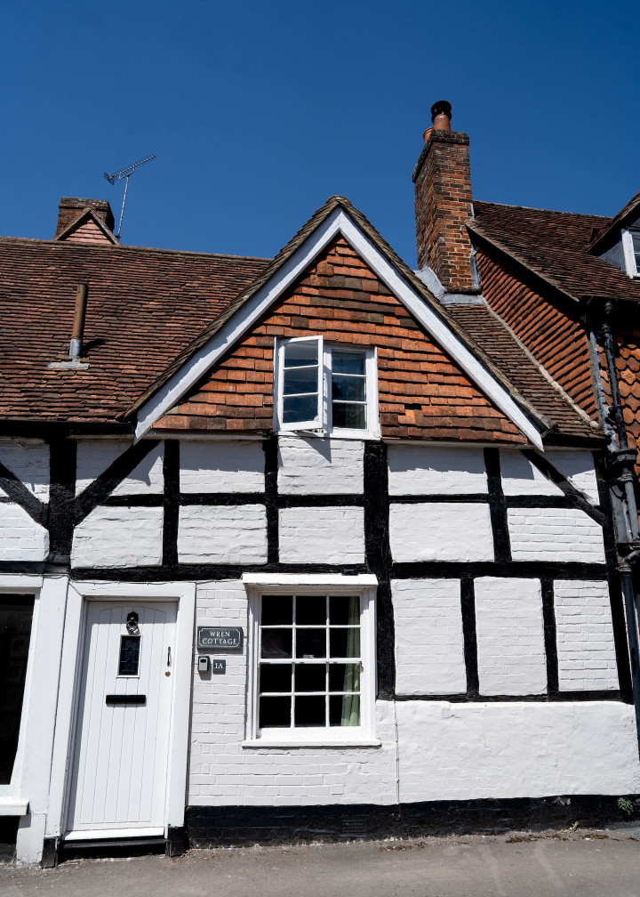 Historic Wren Cottage | Central Marlborough - Marlborough
