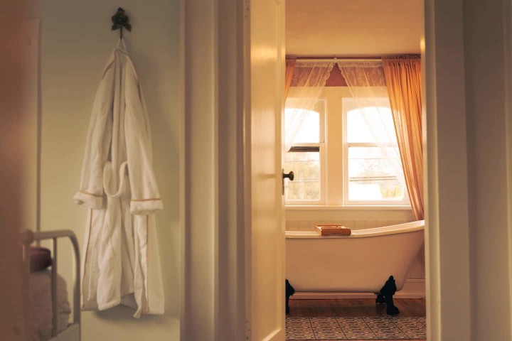 The Botanist Suite, Perfect Central Location *Ac* - Cultus Lake