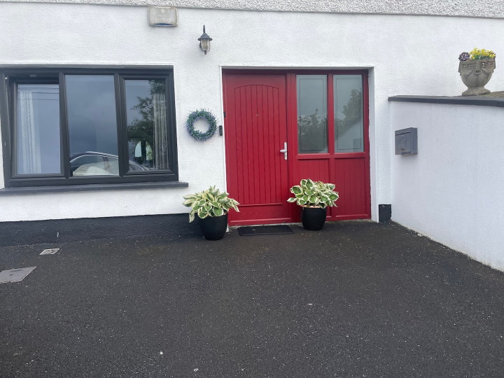Roses Restful Place - Mullingar