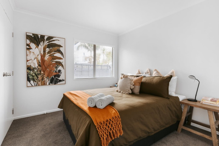 Easy Living By Beyonder | Beach | Shops | Relax - Tauranga