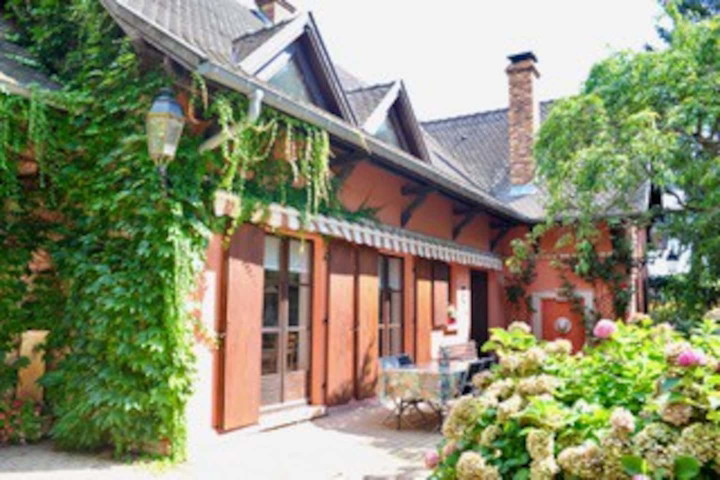 Grande Et Belle Maison Au Vert De 150 M2 - Alsace