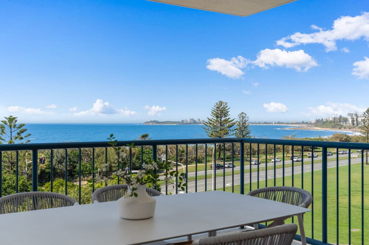 Beachfront - Lagoon Pool - Stunning Views - Sunshine Coast