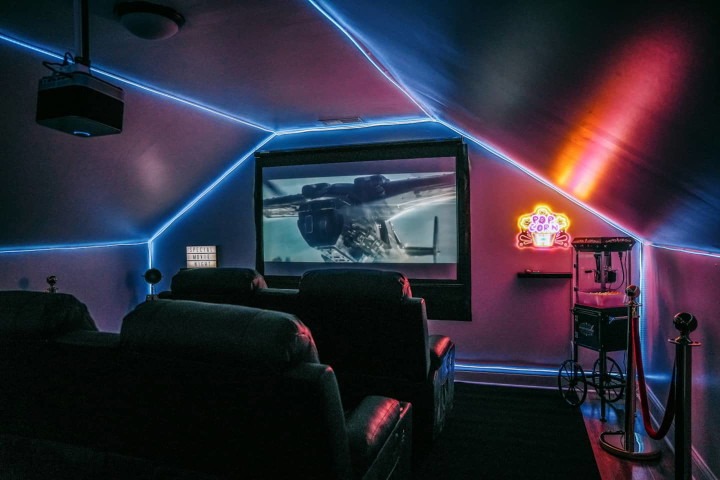 Sleeps 18  8br  Game Room  Gym  Theater - Oak Park, IL
