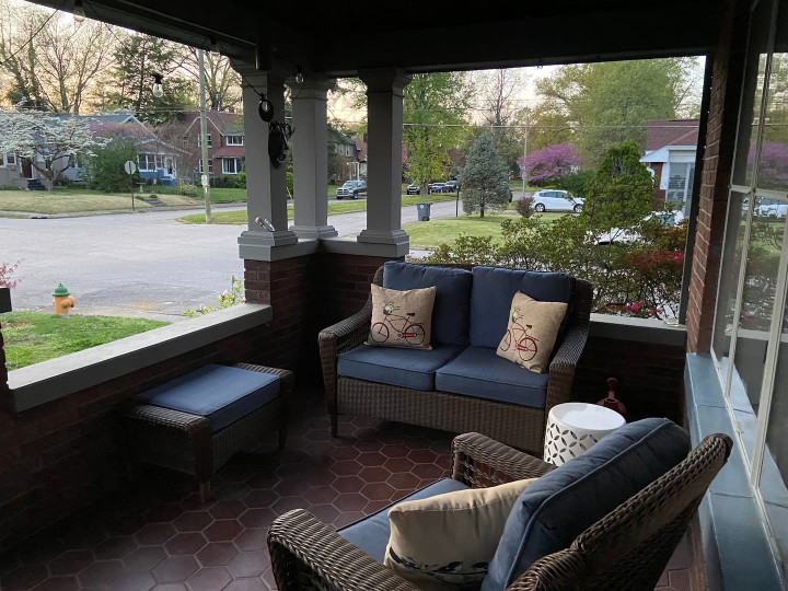 Cozy Craftsman In Akin Park Neighborhood - Evansville, IN