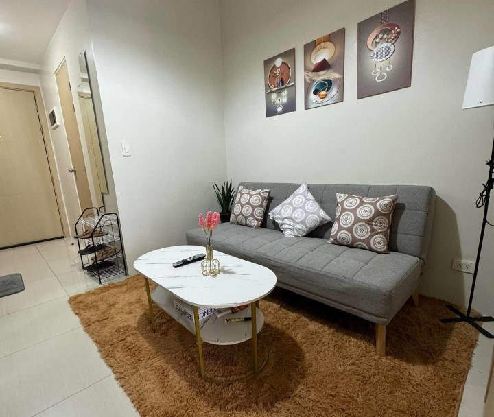 Condo Near Airport & Sm Sucat With Pool View - Manila