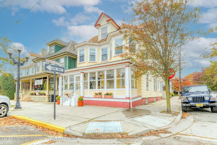 2 Bedrooms Modern Condo, 4 Blocks To The Beach - Belmar, NJ