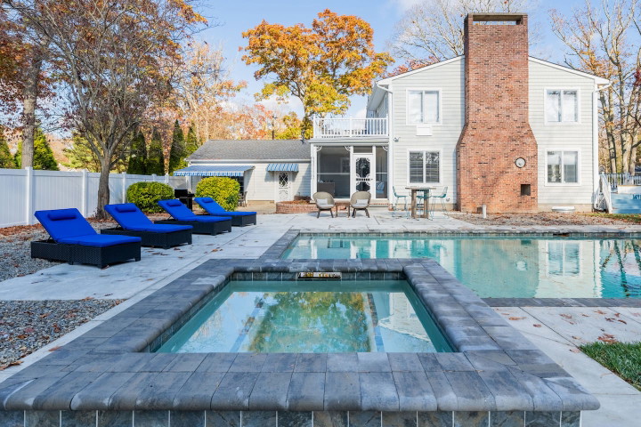 7 Bedroom, Pool, Bar, Beach, Avalon | Stone Harbor - New Jersey