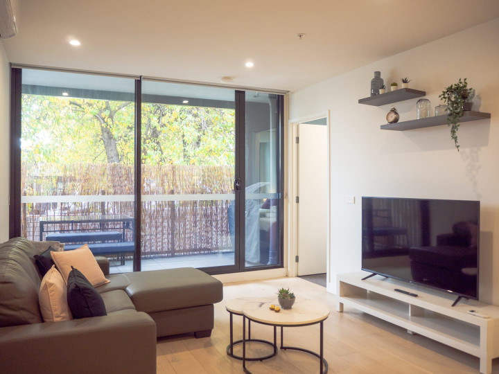 Classy & Spacious 2 Bedroom, 2 Bathroom (En Suite) - Southland