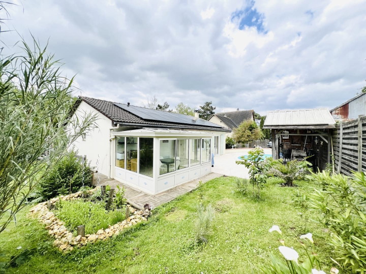 Entire Ground Floor Accommodation With Pool & Spa, Chartres - Chartres