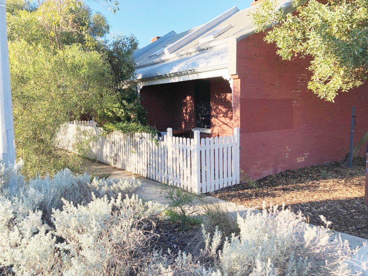South Beach Cottage - A Few Minutes From The Beach - オーストラリア パース