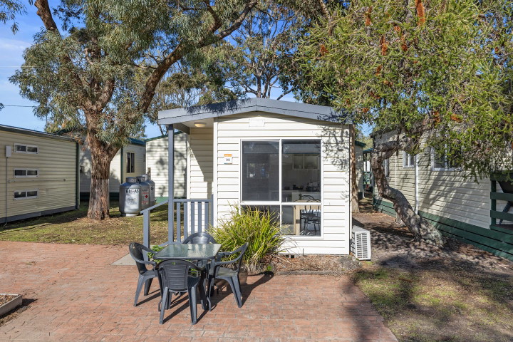 1 Bedroom Cabin - Melbourne