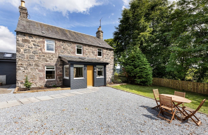 Craighall House, Stunning River Tay Views & Garden - Dunkeld, UK