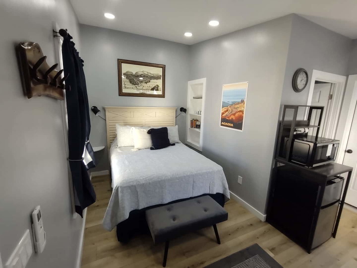 Charming 1-bedroom Hideaway In Downtown Bar Harbor - Bar Harbor, ME