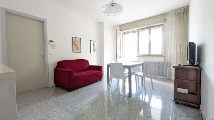 Ampio Bilocale In Centro Con Terrazzo - Pordenone
