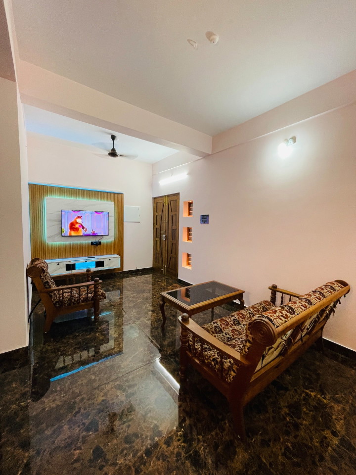 Fully Furnished 3bhk Comes With Attached Bathroom. - Varkala