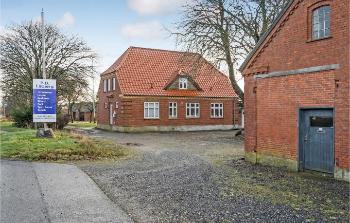 Nice Apartment In Esbjerg V With Sauna - Esbjerg