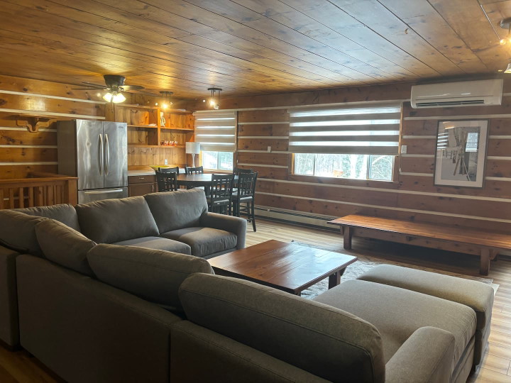 Available Long Weekend 7 Bedroom Chalet (L) - Thornbury