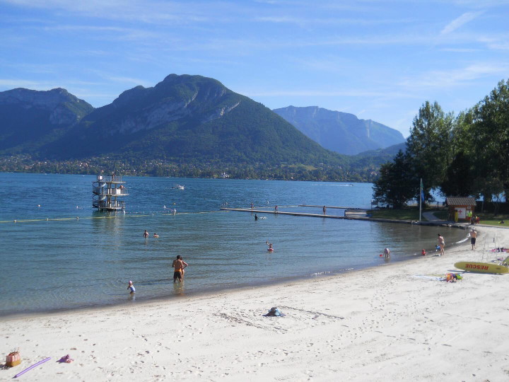 Lake Annecy 200m Garden Terrace Sleeps 6 - Lathuile