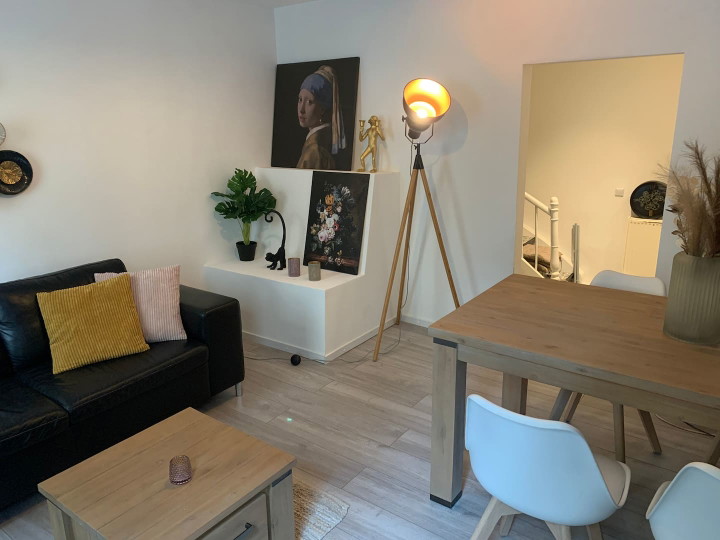 Woning Op Top Locatie! - Hahn