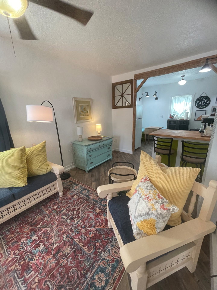 The Carriage House - Farmington, NM