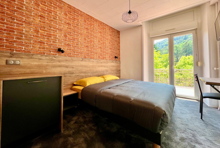 Chambre Terrasse Les Célestins N°102 - Vals-les-Bains