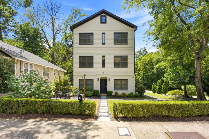 West Midtown 2/2 (2nd Floor): Free Parking - Atlanta, GA