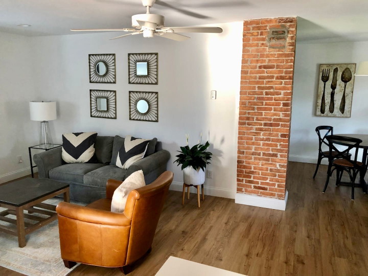 Downtown Saratoga Springs 2-bedroom Apartment - Saratoga Springs, NY