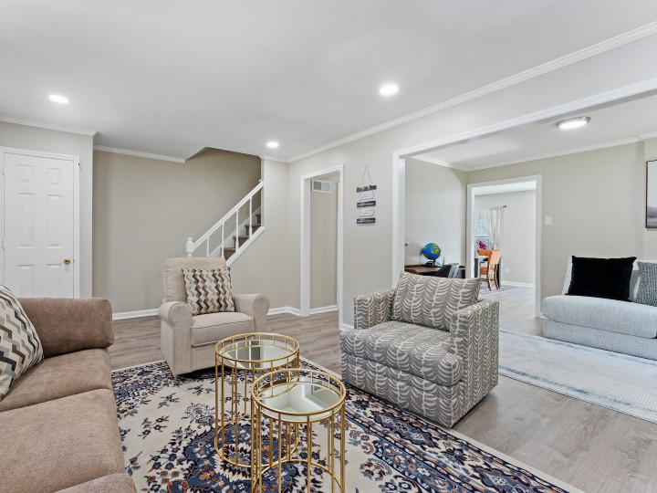 Beautiful And Charming Townhouse - Dover, DE