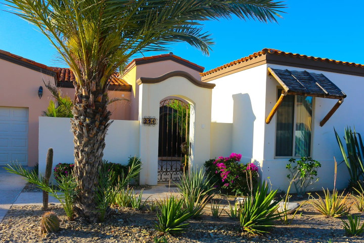 Villa En Golf Resort A Una Cuadra De La Playa, Limpieza Cada 3er Dia Y Conserje. - Baja California Sur