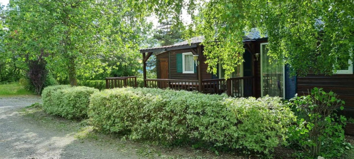 Angenehmes Mobilheim-chalet Am Fuße Der Pisten Ruhig Und Bewaldet St Leger Les Mélèzes - Département Hautes-Alpes