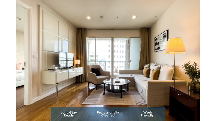 300&nbsp;M Bts  Grand 68&nbsp;M²  Piscine Et Sauna  Sontana - Bangkok